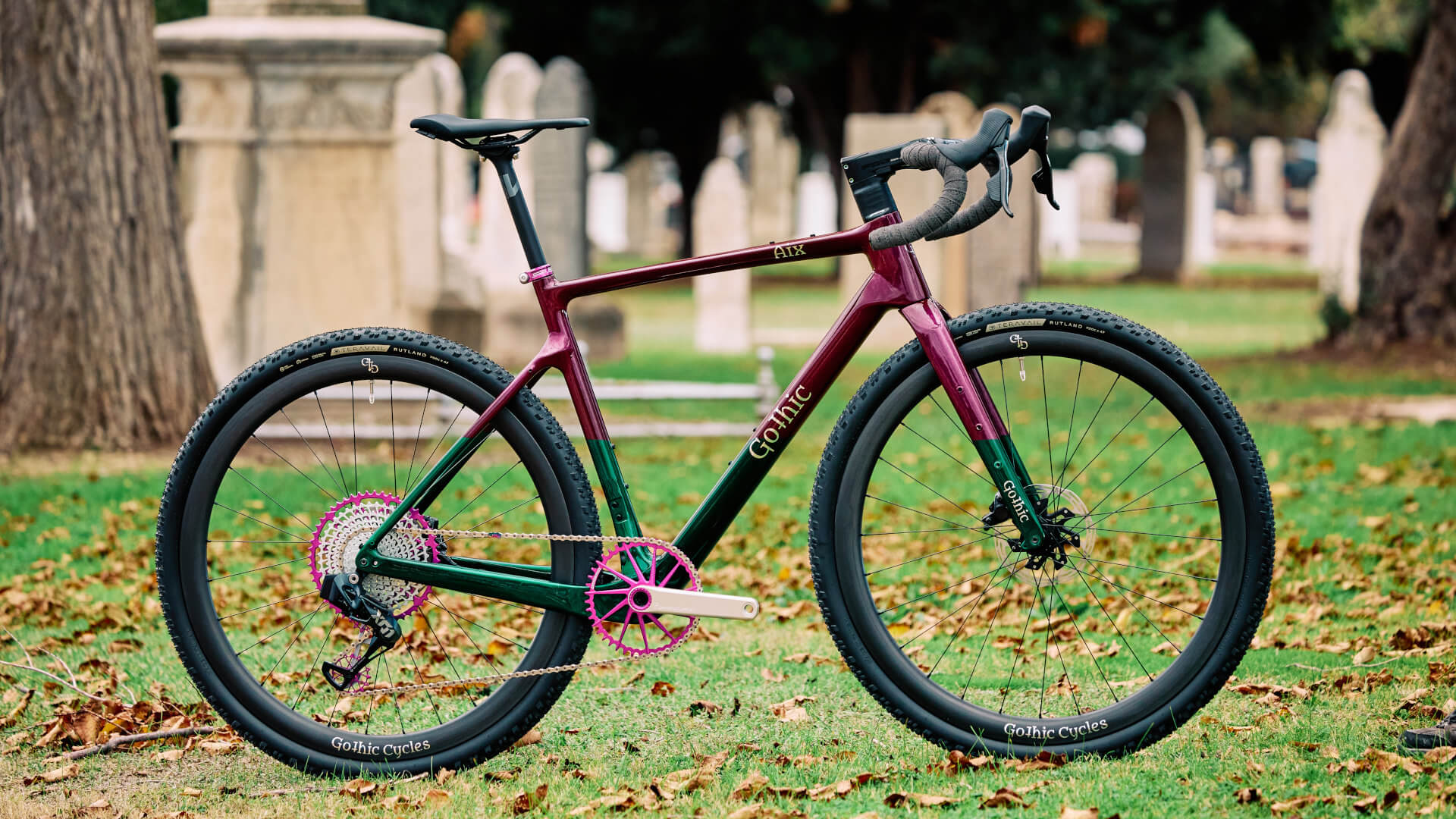 Custom Carbon Gravel Bikes | Built Just for You